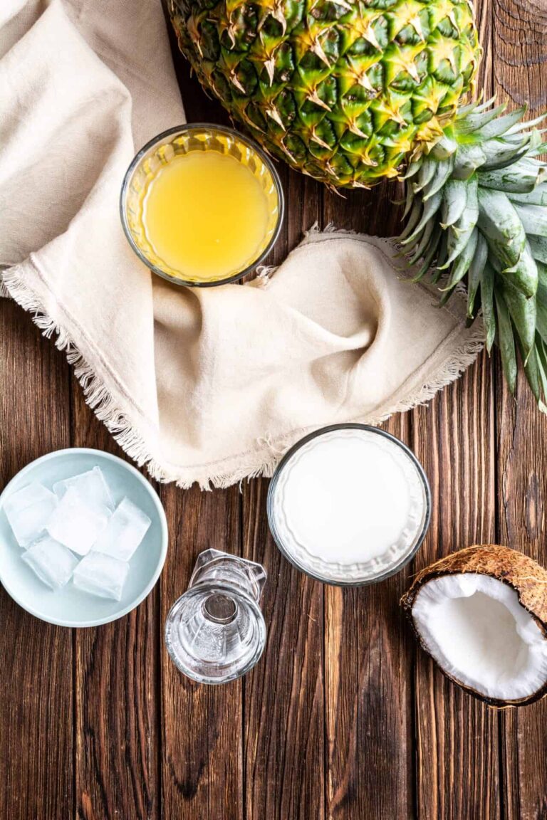 How to Make a Delicious Piña Colada - Twist and Toast