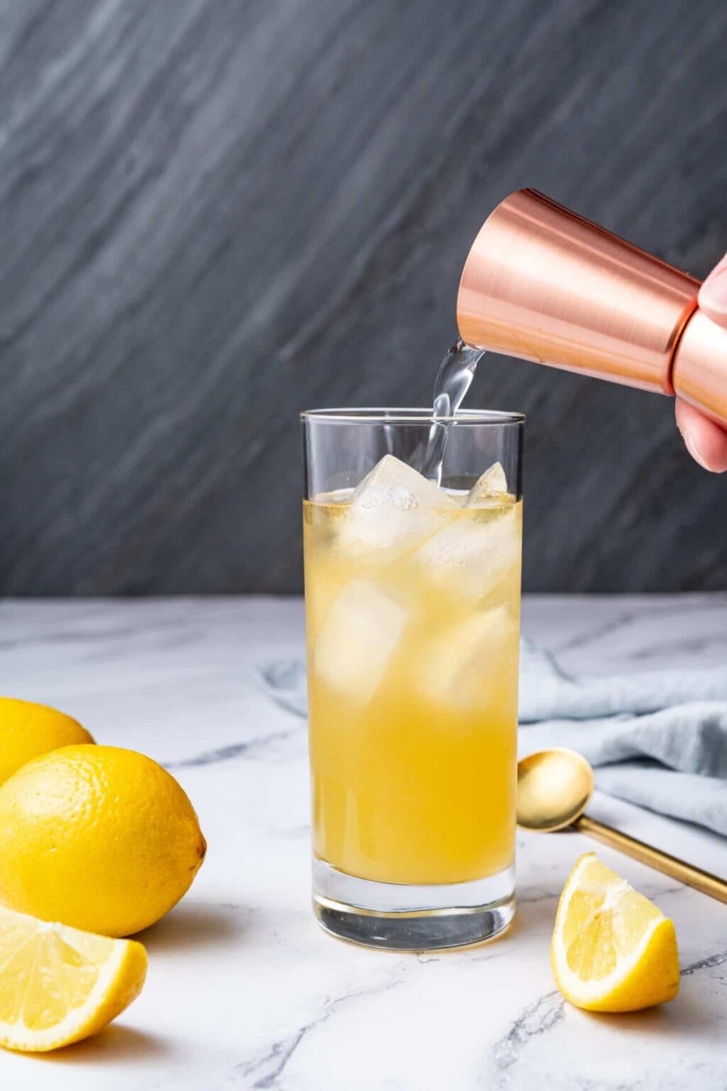 Jack Daniel's Lynchburg Lemonade - Twist and Toast